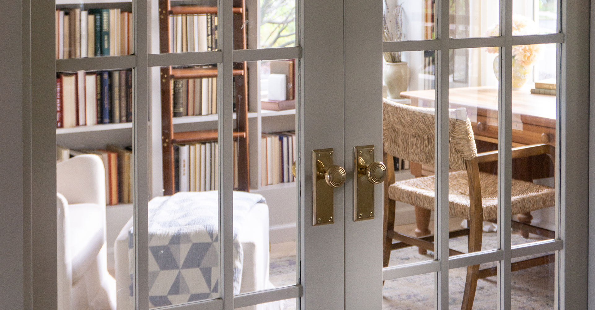 Longing to Come Home’s Classic Renovation with Unlacquered Brass Hardw ...